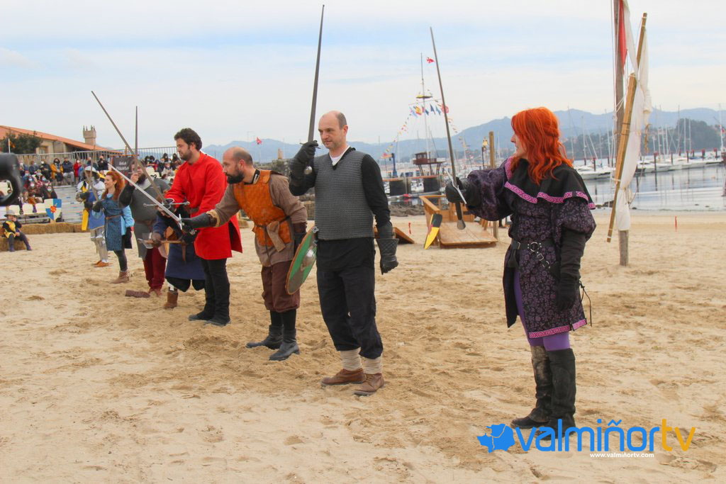COMBATE DE ESGRIMA MEDIEVAL (21) - ValmiñorTV