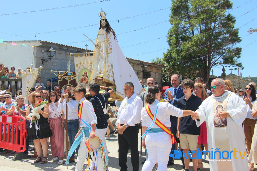 PROCESIÓN DA VIRXE DA CELA EN BAREDO (81) - ValmiñorTV