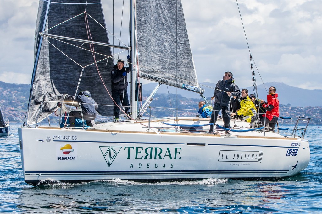 2024-04-27 – El Deep Blue va en cabeza de los de su clase – Foto Rosana ...